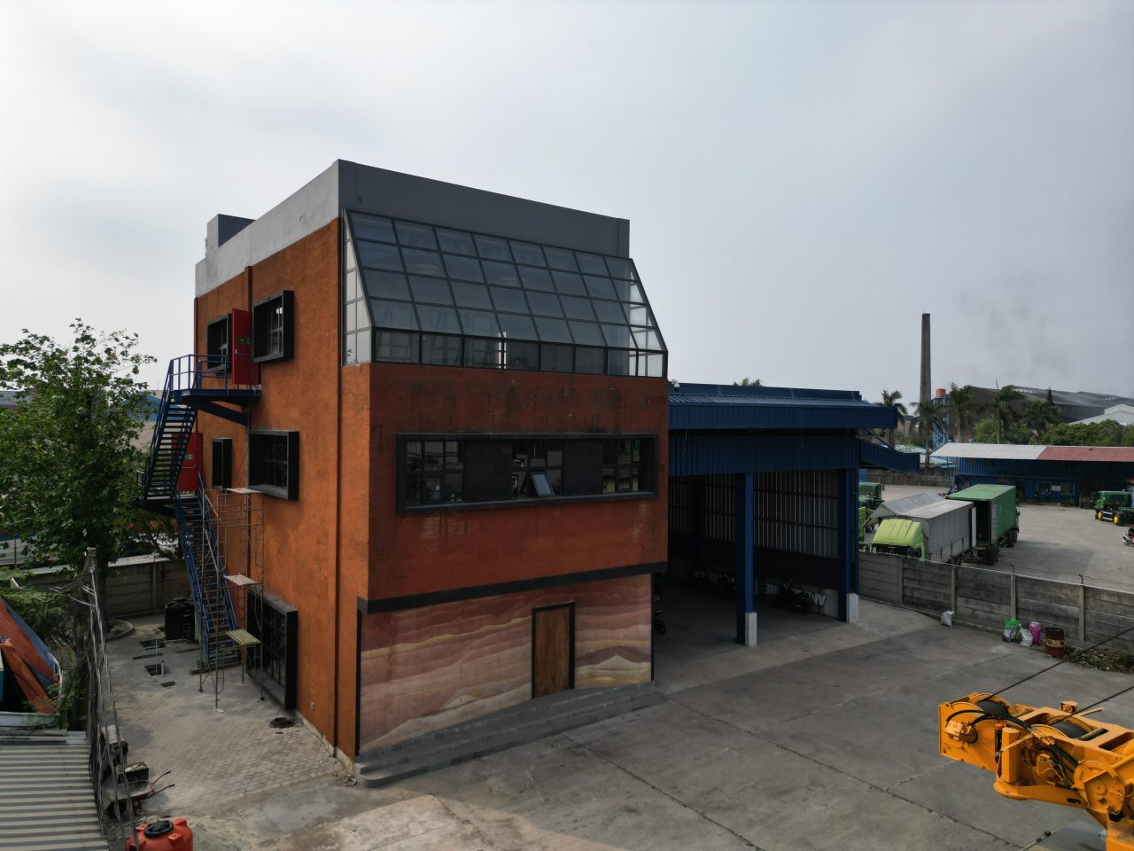 TOTAL CRANE INDONESIA | Trading, Rental, Body Builder & Crane ...